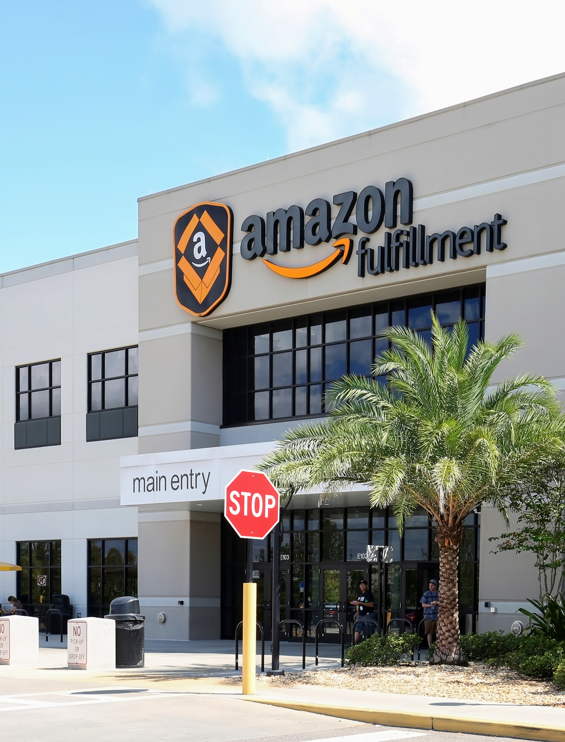 Amazon Partners on Employee Primary Care Centers Near Fulfillment ...