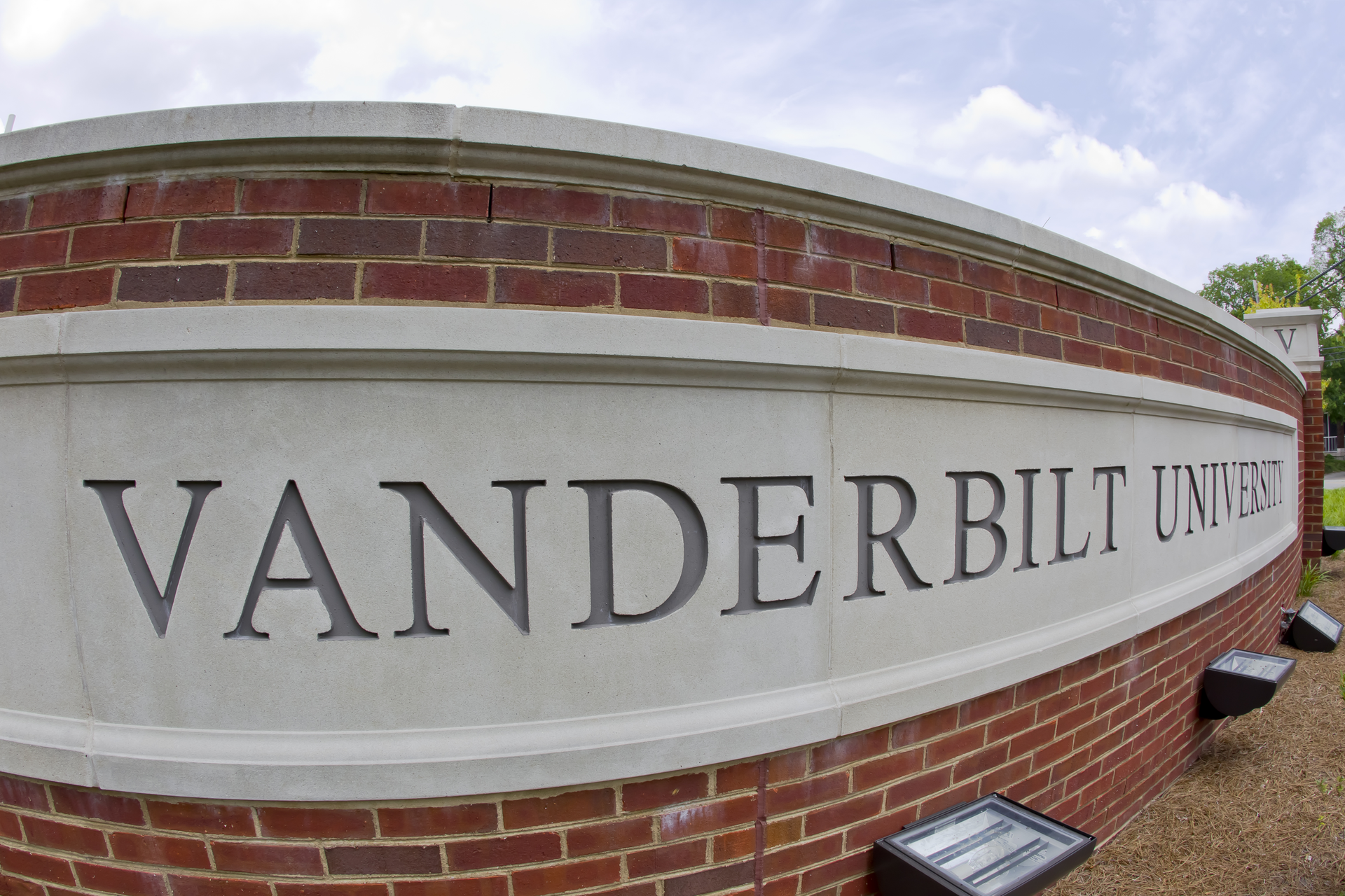 Vanderbilt Creates Center for Learning Healthcare | HCI Innovation Group