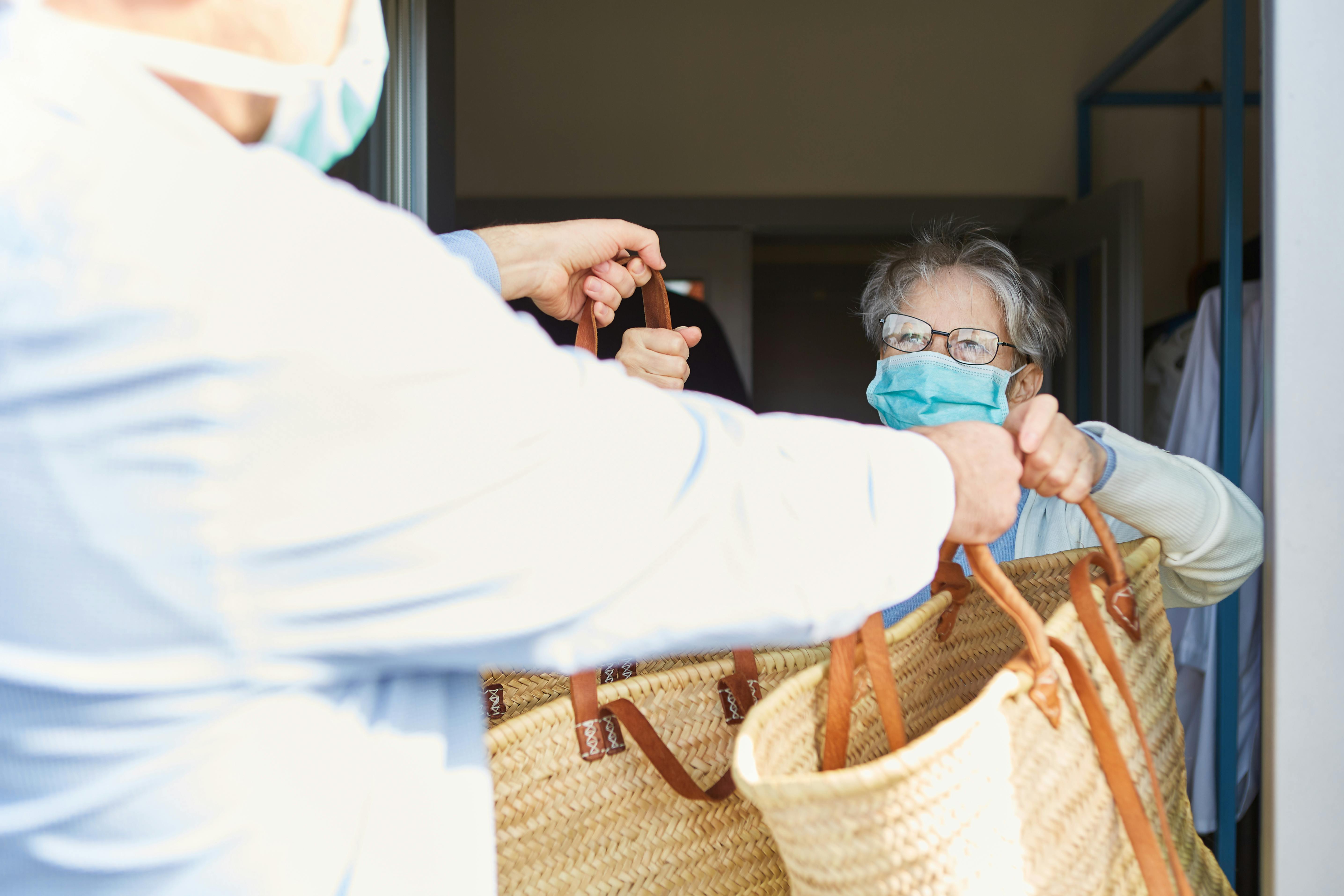 New Study Shows Meal Delivery Services Reduce Senior Hospitalizations ...